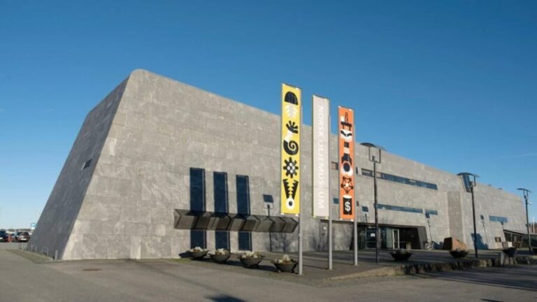 Stavanger: Norwegian Petroleum Museum - Entrance Ticket - Family and Children’s Activities