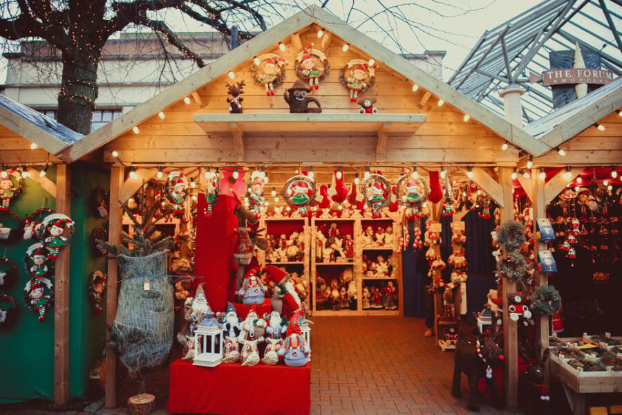 Stockholm: Christmas Markets & Lights Guided Walking Tour