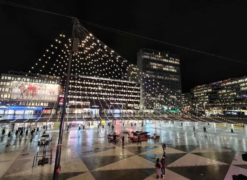 Stockholm: Private Magical Swedish Christmas Tour 2h