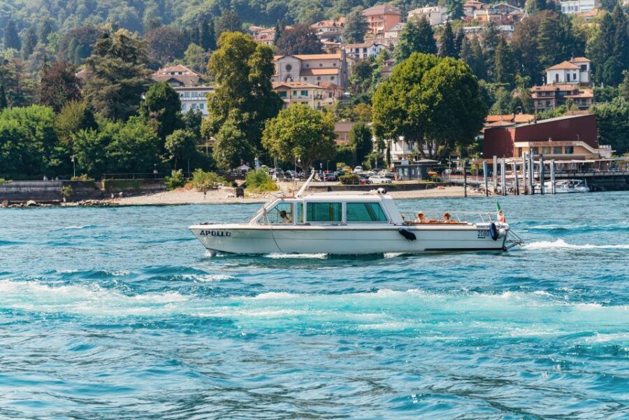 Stresa: 3 Borromean Islands Hop-On Hop-Off Boat Tour