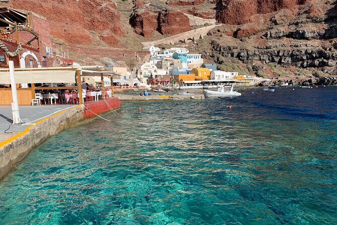 Stress-Free Santorini Shore Excursion: Private Highlights Tour