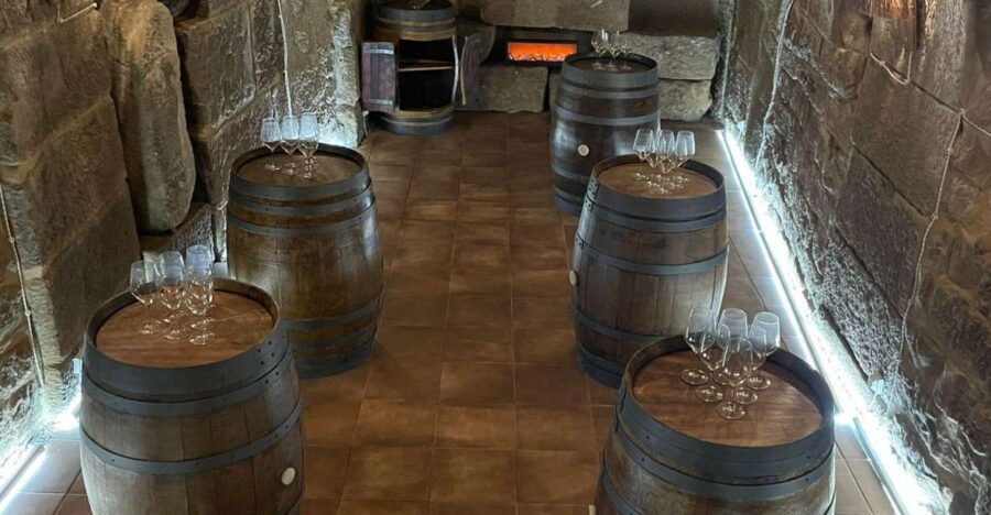 TASTING IN UNDERGROUND WINERY (DRAFT)