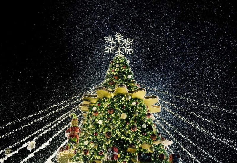 Tbilisi: Christmas Tour & Glühwein, Half-Day Guided Walking