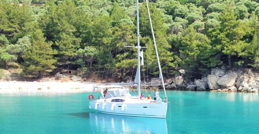 Thassos Island: Sailing Day Cruise Beer & Snack