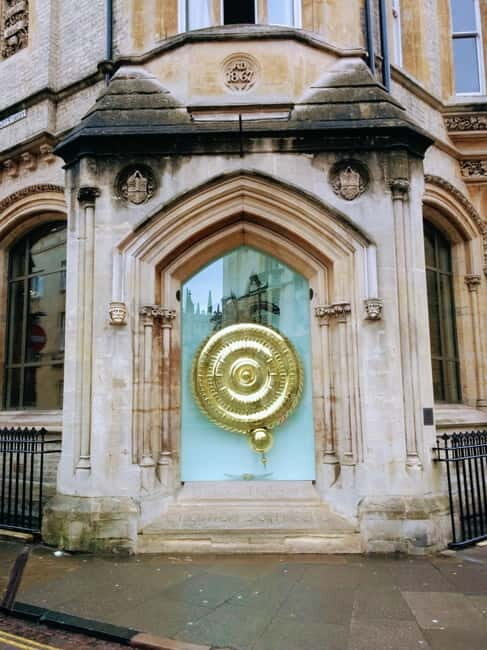 The Classic Cambridge Walking Tour