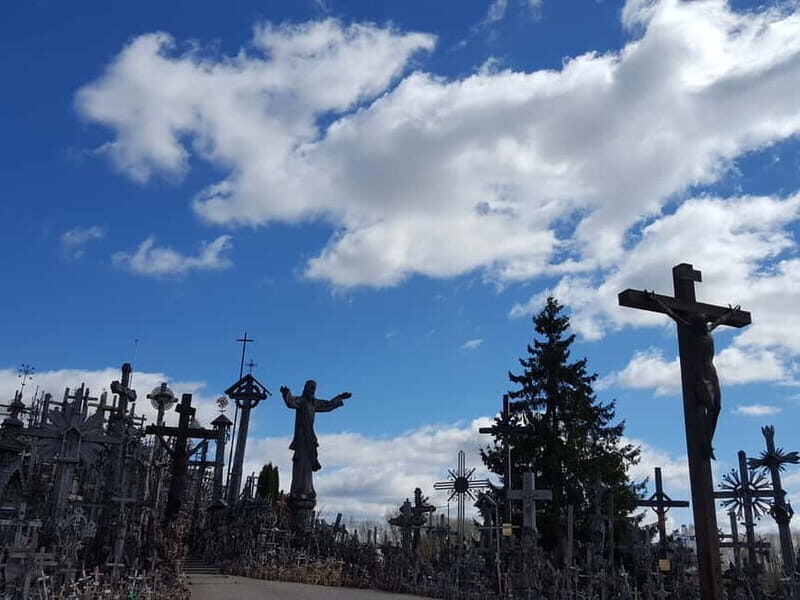 The Hill of Crosses: Full-Day Tour from Vilnius