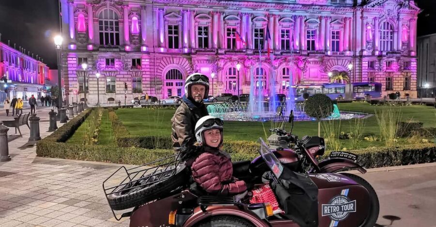 Tours: Vintage Sidecar Night Tour with Wine Tasting
