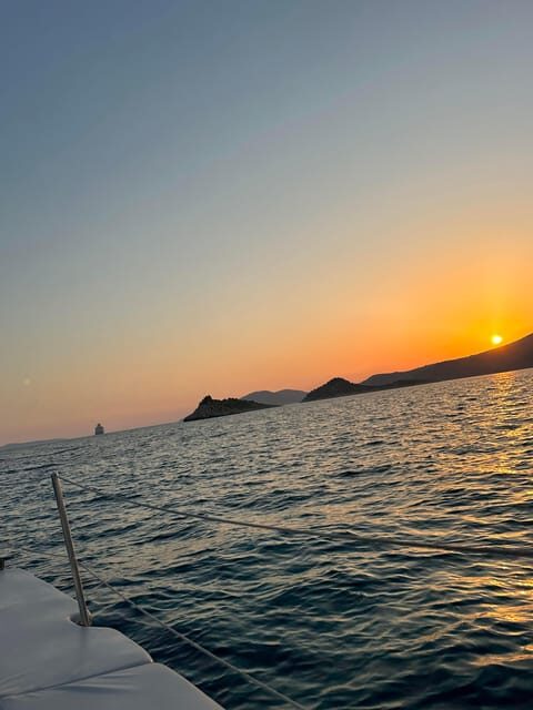 Trogir: Sunset sailing - What to Expect from the Sunset Sailing Experience