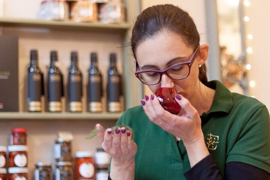 Turin: Gastronomy tasting through oil, wine and cheese - Why We Recommend This Tour