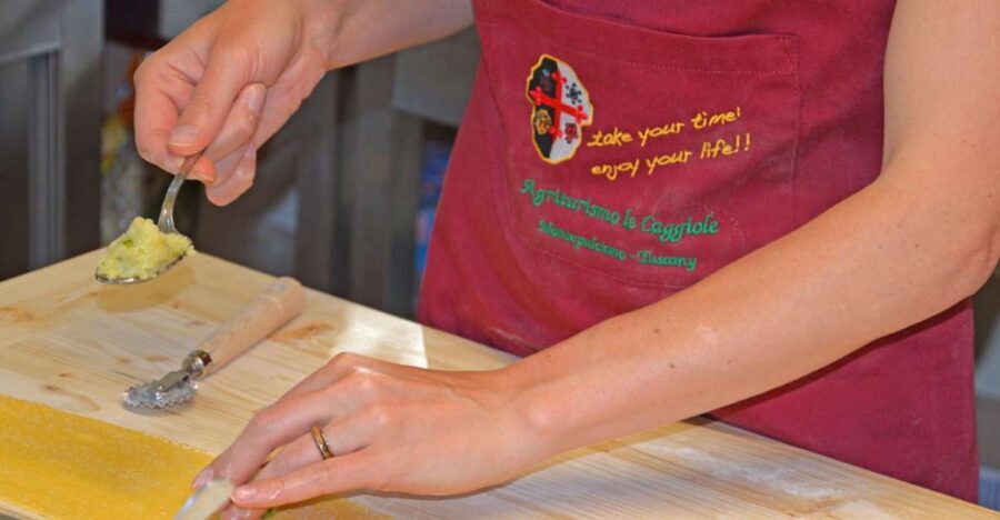 Tuscany: Tuscan Cooking Class Traditional 5-Course Menu