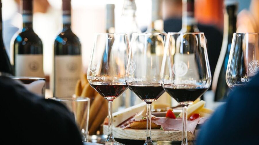 Valpolicella: Winery Tour with Red Wine&Cicchetti tasting