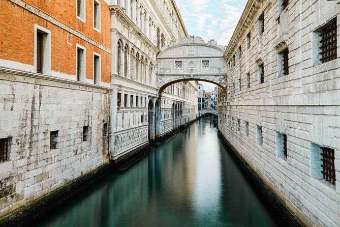 Venice: Doge's Palace Skip-the-Line Entry + Audioguide App - Key Points