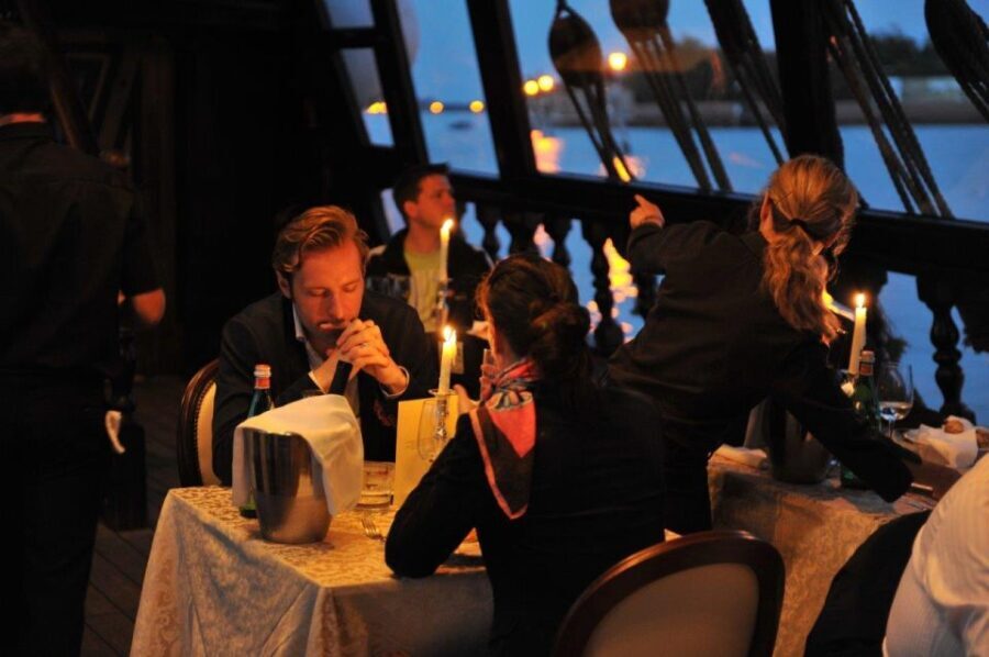 Venice: Venetian Lagoon Tour and Galleon Dinner
