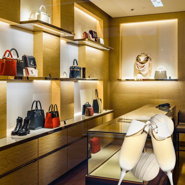 Vienna Private Shopping: Vintage treasures & Champagne