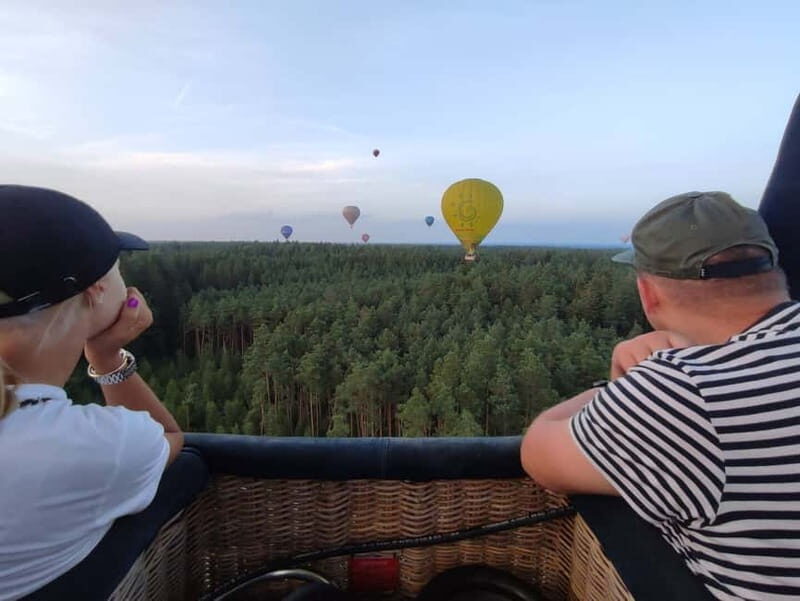 Vilnius: Hot Air Balloon Ride with Hotel Transfer