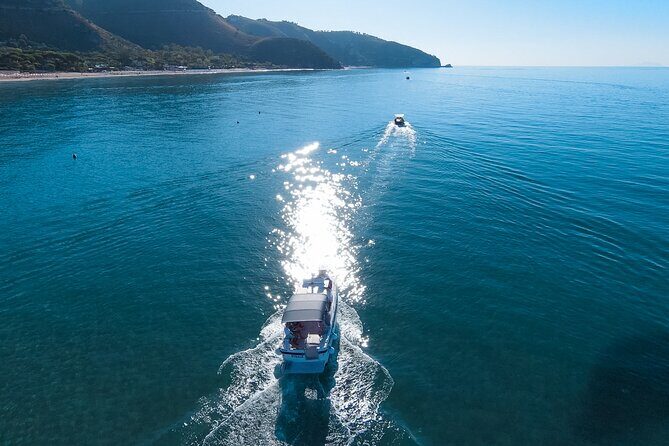 VIP Private Day Boat Trip to Gaeta and Sperlonga