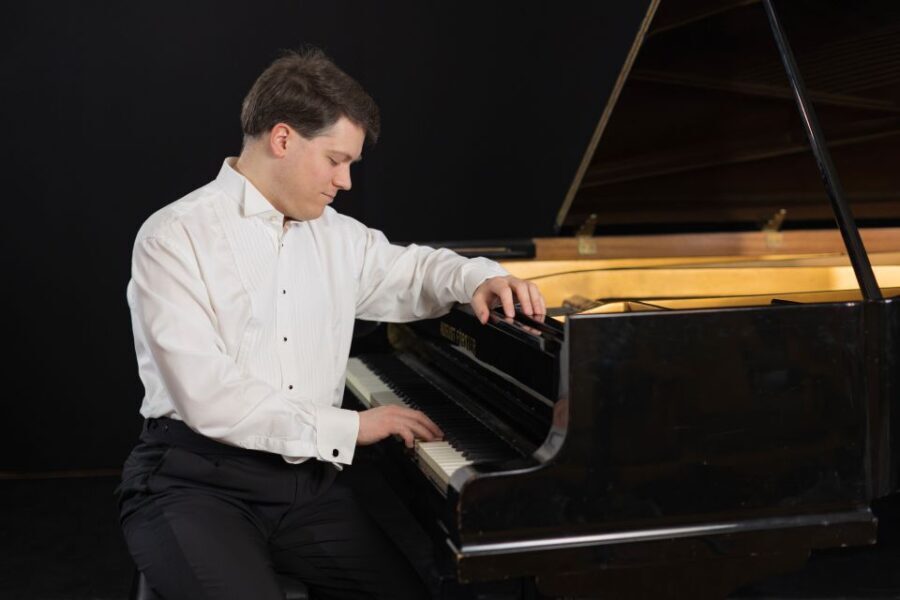 Warsaw: Chopin Concert in a Historical Old Town Location