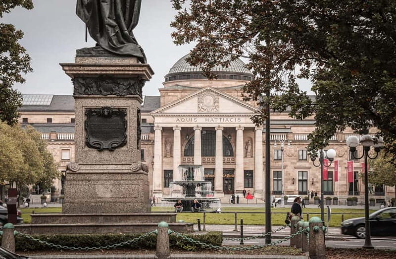 Wiesbaden: Kurhaus Wiesbaden - public guided tour