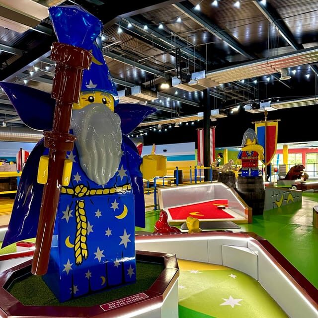 Windsor: LEGOLAND Adventure Golf - Breaking Down the Experience