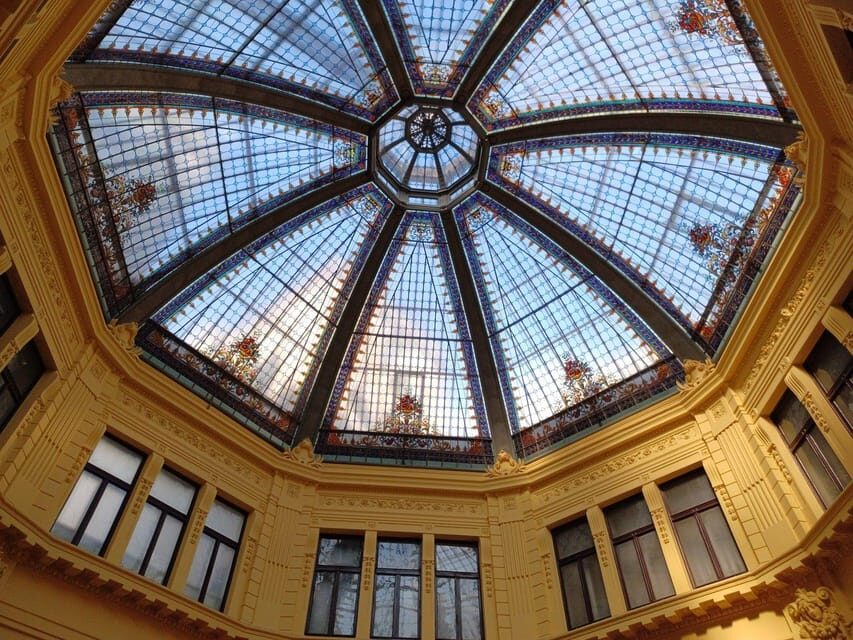 Zagreb: Culture & Tales Tour with Creative Workshop