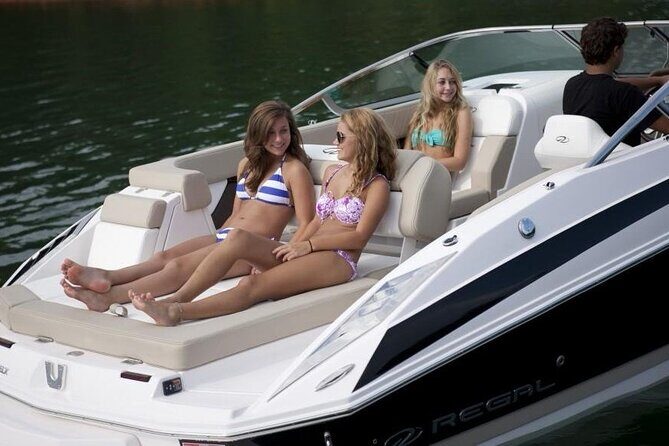 2 Hours Private Boat Tour Como