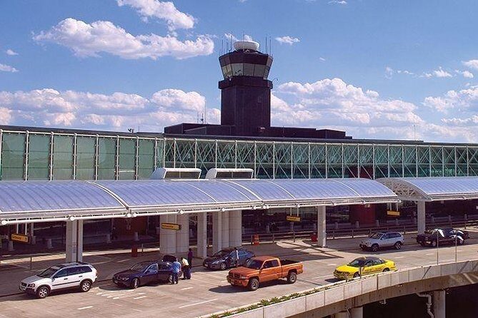 24-7 express Airport Shuttle-Taxi & Cars - Reliability and User Experience: A Mixed Bag