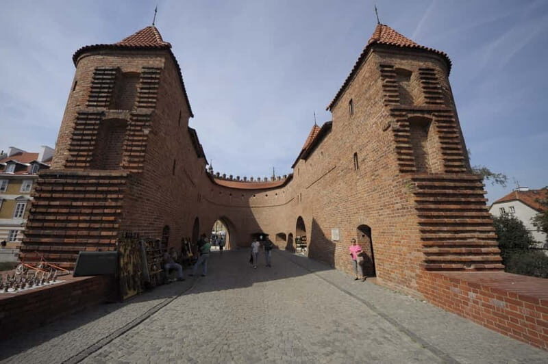 3 hour: Warsaw Old Town with Royal Castle /inc. Pick-up/