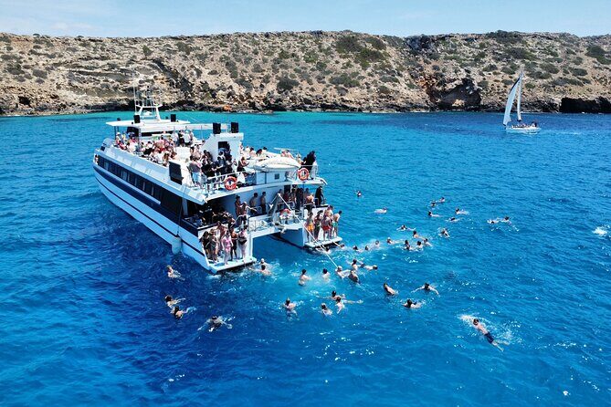 3 Hours Boat Party with 2 Live DJs in Mallorca - Why the Price Pays Off