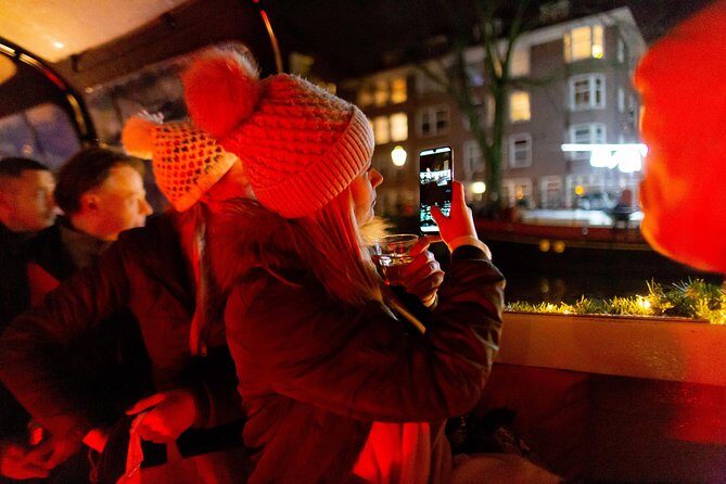 Amsterdam Evening Cruise with Onboard Bar - Practical Considerations