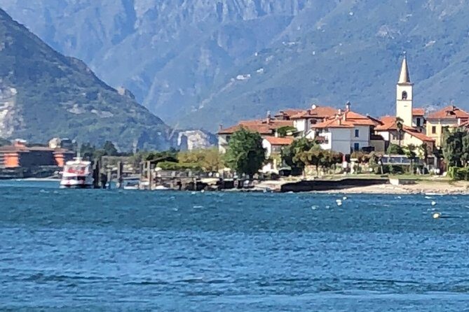 Borromean Islands Private Hop-On Hop-Off Boat Tour from Stresa