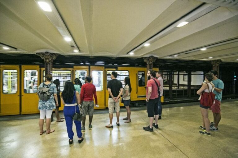 Budapest 3.5 Hour Private Walking Tour with Strudel Stop - Practical Tips for Travelers