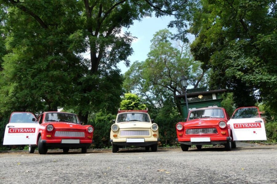 Budapest: 3-Hour Trabant Sightseeing Tour