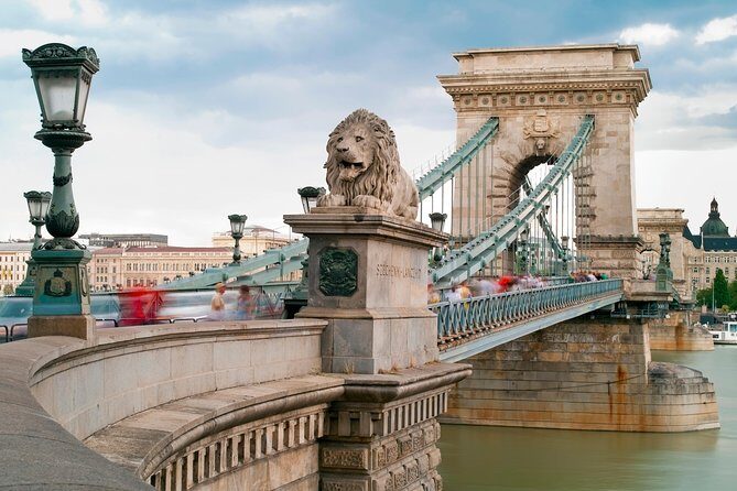Budapest: Private 4-Hour Walking Tour with a Local - Authentic Experiences Highlighted by Travelers
