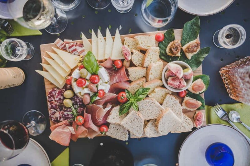 Buje: Istrian Family Farm with Walking Tour, Food, and Wine