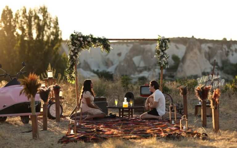 Cappadocia: Love Valley Proposal Service with Transfers - The Value of a Private Proposal