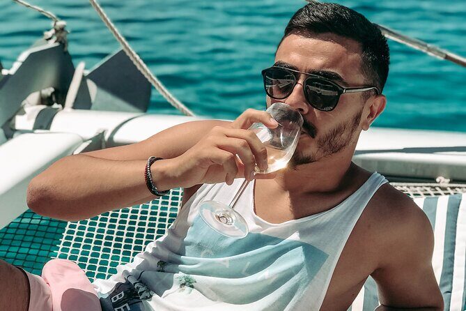 Chania: Afternoon Catamaran trip - Dinner, Drinks & Sunset