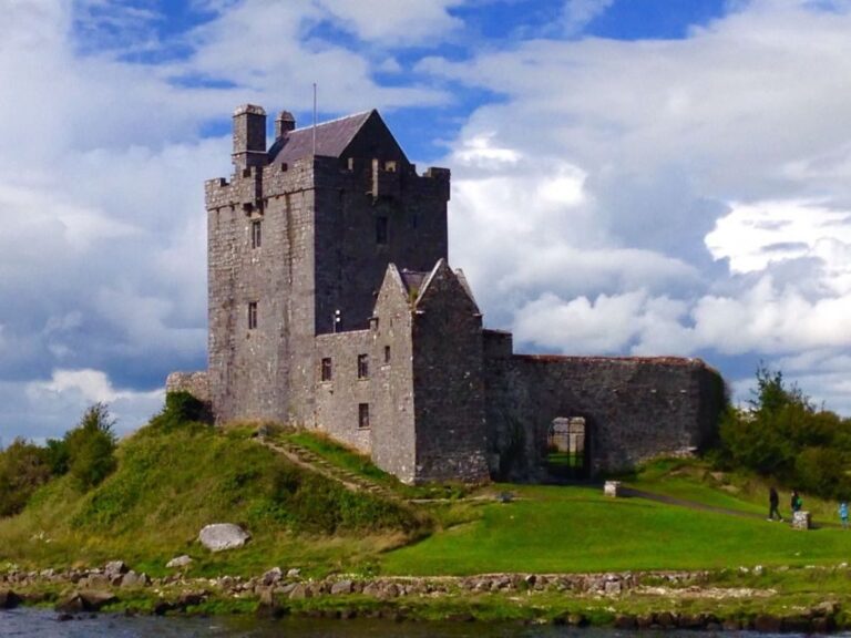 Cliffs of Moher and Galway Tour in Italian or Spanish - What Travelers Are Saying