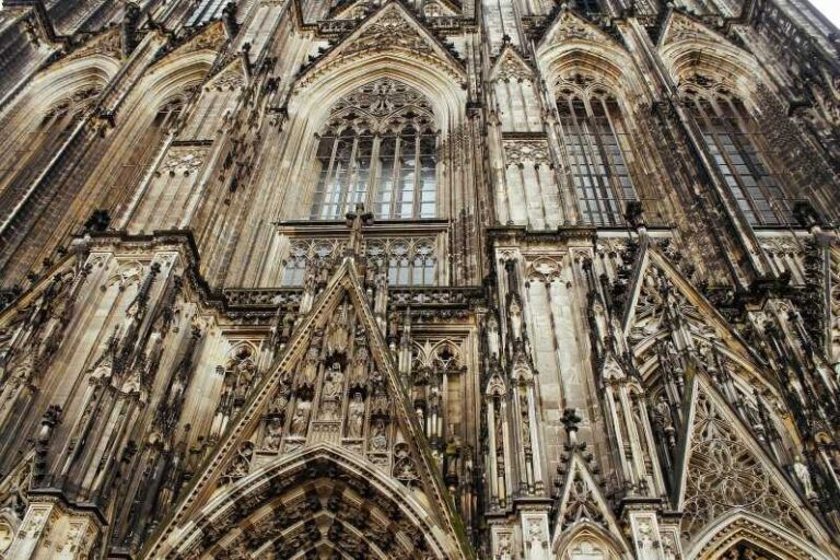 Cologne: Private Tour with a Local - The Guide and Overall Experience
