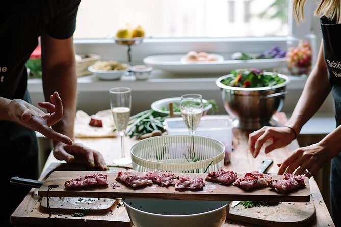Eat Like a Berliner: Market Tour, Cooking Class and Lunch