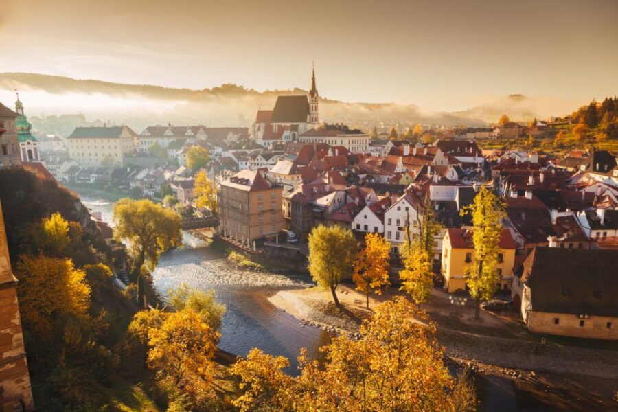 eský Krumlov: Half-Day Medieval Architecture Walking Tour