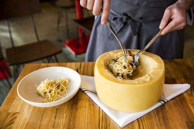 Florence: Flambé Cheese Wheel Truffle Pasta Class & Tiramisù