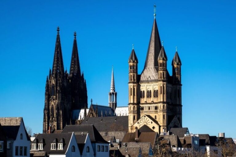 From Amsterdam: Private Sightseeing Day Trip to Cologne - Analyzing the Value