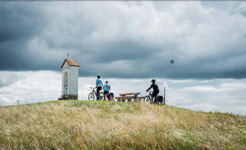 From Brno: Moravian Tuscany E-Bike Tour with Wine Tasting