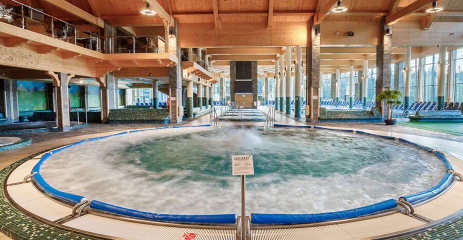 From Krakow: Chocholowska Baths Sauna & Spa Day Trip