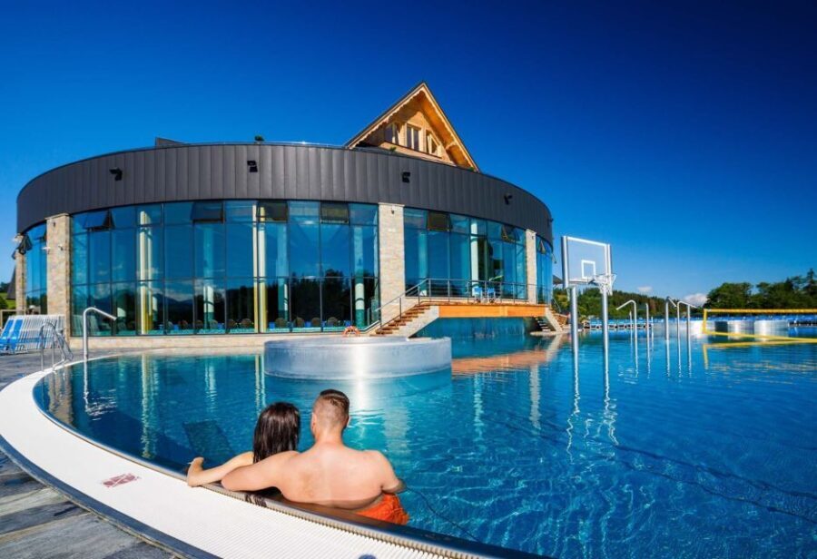 From Krakow: Full-Day Chocholowska Thermal Bath Tour