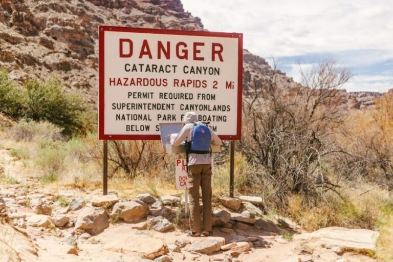 From Moab: Cataract Canyon 4-Day Guided Tour by Raft and Van - Who Should Consider This Tour?