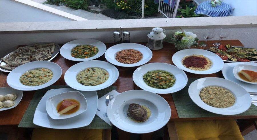 From Split: All-inclusive Blue Cave Tour with Grilled Lunch