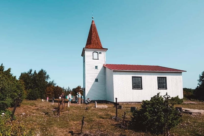 From Tallinn: Prangli Island Hiking and Sauna Tour