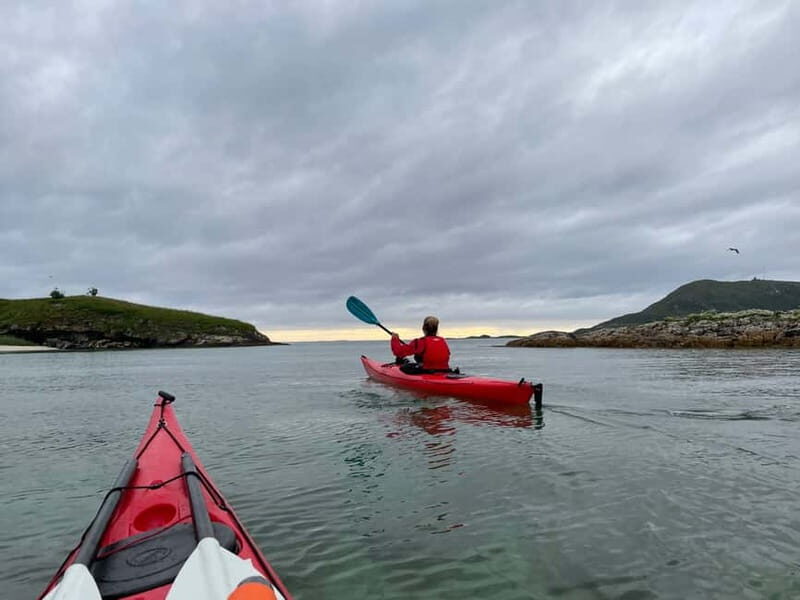 From Tromsø: Sommarøy Midnight Sun Sea Kayaking Tour