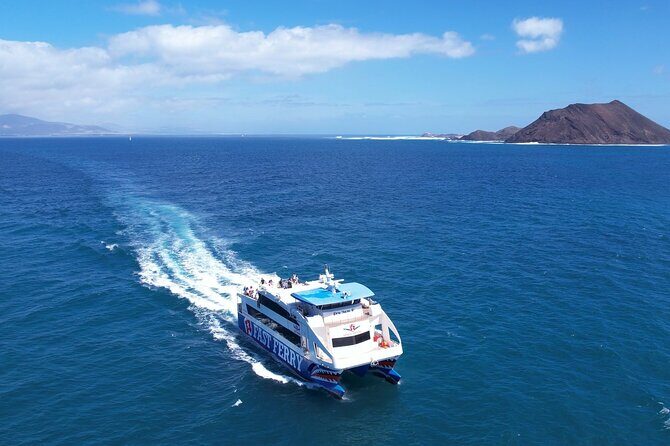 Fuerteventura at your leisure( bus transfer and return ferry ticket)